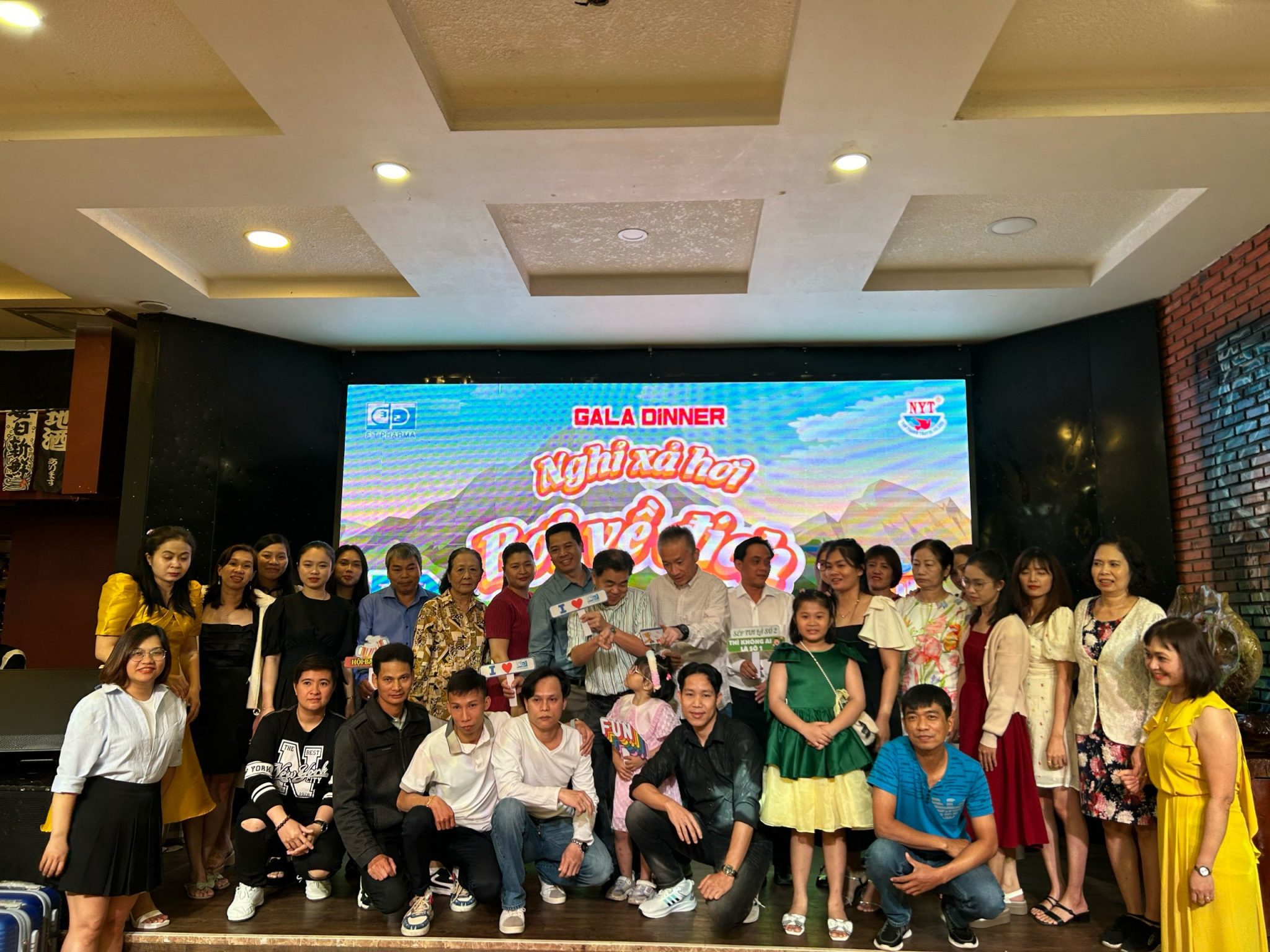 Công ty CPDP 3/2 – Zeria Group tổ chức du lịch 2024 để người lao động ...